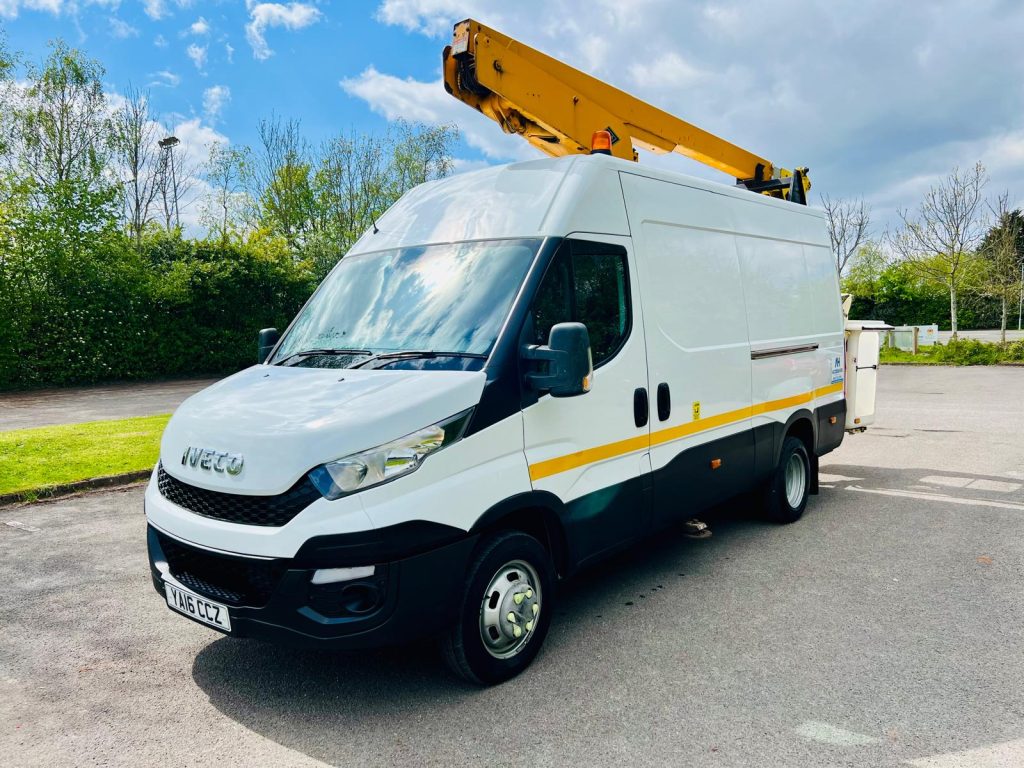 Zoom Vans – We Buy and Sell Used Commercial Used Cars