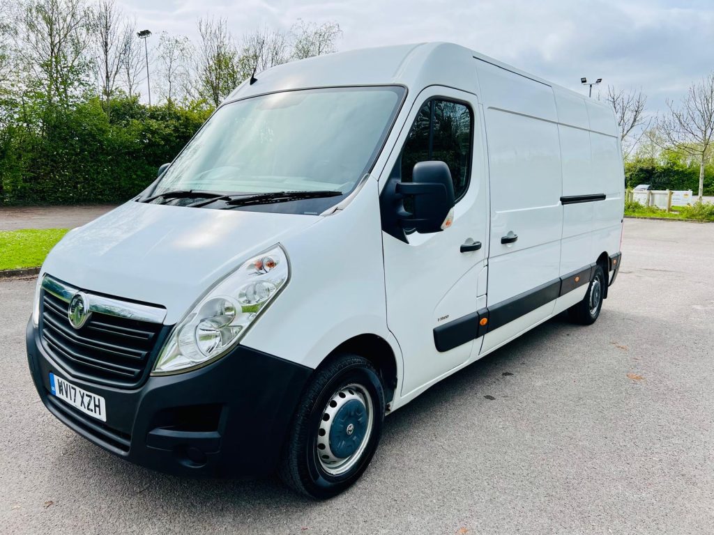 Zoom Vans – We Buy and Sell Used Commercial Used Cars